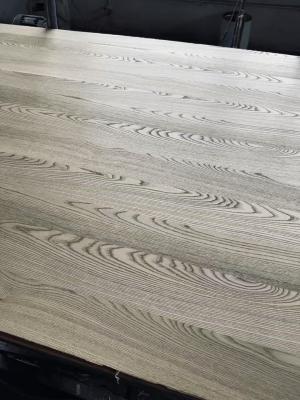 China Natural Sliced Dyed Elm Crown Cut Matching Veneer Sheet 0.5mm Thickness for Plywood & Furniture for sale