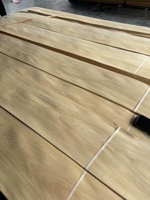 China High Quality Eyong Crown Cut / Plain Cut Veneer For Hotel Decoration for sale