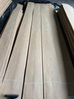 China White Oak Veneer Sheets Crown Grain Pattern 0.2-0.6mm Thickness Up to 1220mm Width for Furniture Decoration for sale