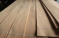 China Natural European Steamed Beech Wood Veneer Sheet 0.5mm Crown Quarter Cut for sale