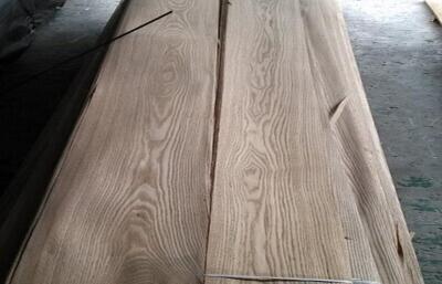 China Natural Ash Wood Veneer Sheets Crown Cut 0.5mm Thickness for Furniture Door Panel Decoration for sale