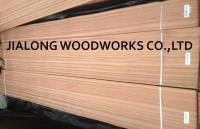 China Natural Pink Sapele Wood Quarter Cut Veneer Sheet 0.45mm for Plywood Furniture for sale