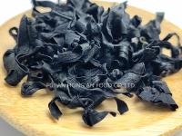 China Nutrient Rich Black Wakame Undaria Pinnatifida Belt Seaweed Salad With Dressing for sale