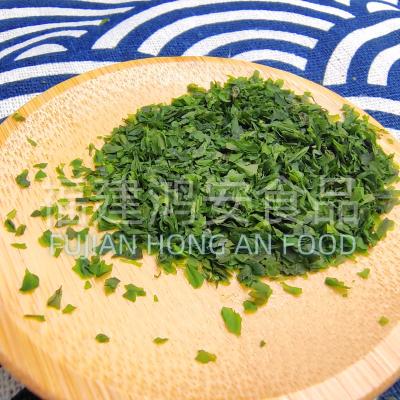 China Green Aonori Ulva Lactuca Dried Seaweed Flakes Nutritious Sprinkles For Cuisine And Snacks for sale
