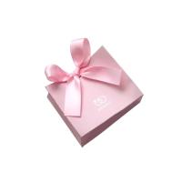 China Valentine's Day Luxury Gift Pack Wedding Favor Boxes Packaging Magnetic Box With Ribbon for sale