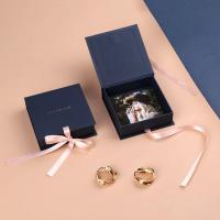 China ODM Bracelet Necklace Box Jewelry Packaging Pouch Flip Top Magnetic Jewelry Gift Boxes for sale