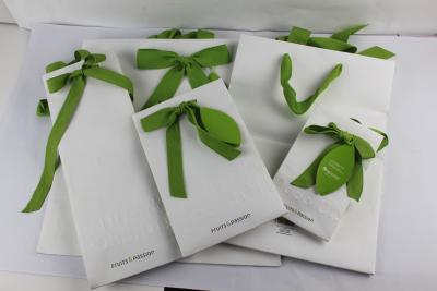 China Gloss Lamination Clothing Paper Bags for sale