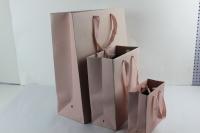 China Smoky Rose 250gam Coated Cardboard Shopping Bag With Handles for sale