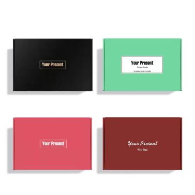 China Embossing Packaging Kraft Paper Box 15*15*4cm Apparel Luxury Cardboard Boxes for sale