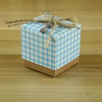 China Check Patterns Chocolate Candy Paper Square Box 260gsm Wedding Favor Gift Box for sale