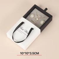 China Eco Friendly 10x10x3.5 Cardboard Gift Packaging Box Necklace And Earring Gift Box for sale