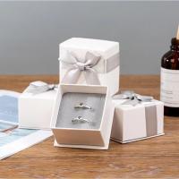 China Silk Screen Printing Paper Jewellery Packaging 2 Rings Cardboard Wedding Box for sale