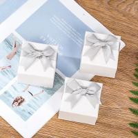 China Silk Screen Printing Paper Jewellery Packaging 2 Rings Cardboard Wedding Box for sale