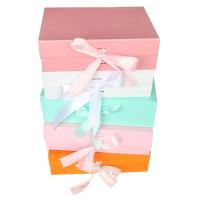 China Lake Green Wedding Favour Chocolate Boxes Bridesmaid Gift Boxes Empty for sale