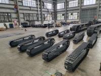 China Stainless Steel Track Undercarriage Customized for Excavator Crushers and Drilling Rig for sale