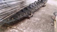 China Asphalt Paver Track Undercarriage with 125 ml/r Motor Displacement and 30% Gradeability for sale