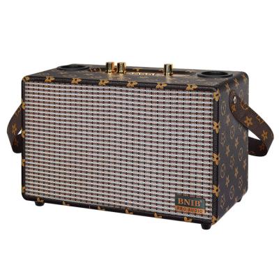 China Popular 6.5 Inch Portable Leather Bluetooth Speaker Patterned For Home for sale