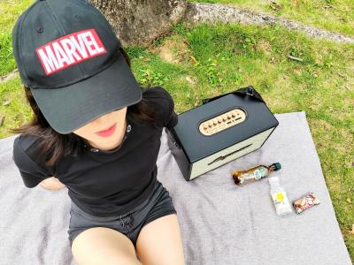 China Rechargeable Vintage Leather Loudspeaker Marshall Special Tribute for sale