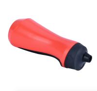 China 600ml Workout Water Bottles Red Plastic Non Slip Drinking Flask BPA Free 8.9X8.8X23.7 cm for sale