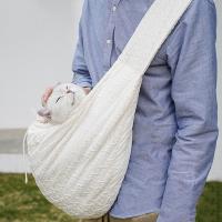 China Cute Pet Supplies White Color Polyester Pet Shoulder Bag Winter Warm Go-Out Crossbody Bag Soft And Comfortable Pet Bag for sale