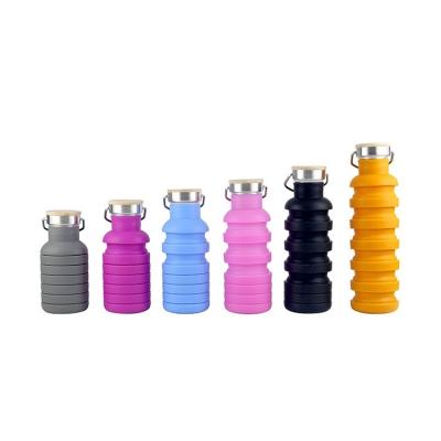 China EEC Certified BPA Free Foldable Silicone Water Bottles For Active And Healthy Lifestyle for sale