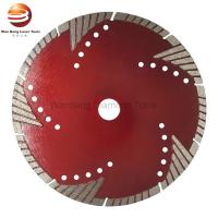 China Sintered Turbo Concrete Cutting Saw Blade With Triangle Protective Teeth for sale