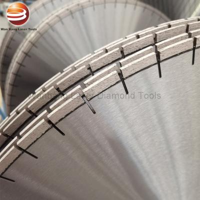 China Cured Concrete Diamond Floor Saw Blades 900mm Laser Welded for sale