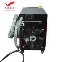 China Practical 1000W Portable Laser Welder , Hotels Hand Held Laser Welding Machine for sale