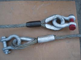 China 3/4 Inch Bolt Type Bow Shackle with 4.75 Ton WLL - Alloy Steel Pin & Galvanized Construction for sale