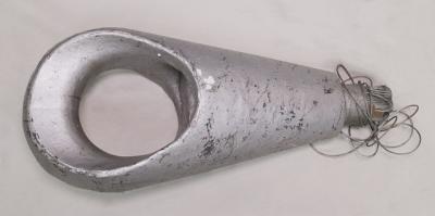 China EN 13411-4 Short Bow Closed Spelter Socket 50-92mm Wire Rope End Fitting with 1770MPa Strength for sale