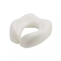 China Memory Foam Triangle Travel Neck Pillow for Comfortable Airplane and Car Journeys for sale