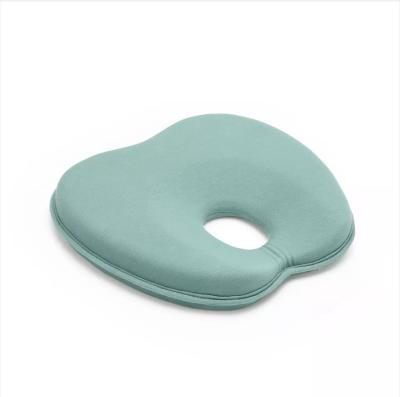 China 100% Polyester Memory Foam Triangular Pillow Comfortable Travel Pillow from JOURM for sale