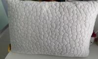 China Cooling Gel Pillows for Sleeping Shredded Memory Foam Pillows 2 Pack Queen Size Firm Pillow for sale