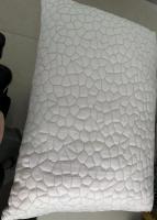 China Cooling Gel Pillows for Sleeping Shredded Memory Foam Pillows 2 Pack Queen Size Firm Pillow for sale