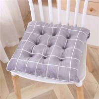 China Minimalist Style PE Foam Pressure Relief Seat Cushion Pillow with Anti-Static Feature for sale