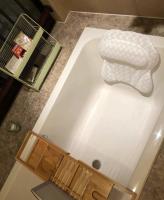 China Non-Slip 4D Mesh SPA Bath Pillow Filling 100% Polyester Fiber for Ultimate Relaxation for sale