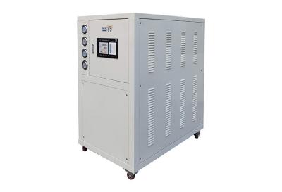 China Box Type Water Cooled Industrial Chiller 1500 Tons 156kw With 7 Inch Touch Screen for sale
