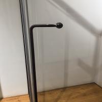China Modern and Minimalist Tempered Glass Shower Enclosure Perfect for Residential and Commercial Settings for sale