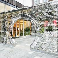 China Engineered Glass Brick System | Façade & Partition Applications for sale