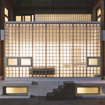 China Exploring Glass Blocks: The Fusion of Architectural Aesthetics and Functionality for sale