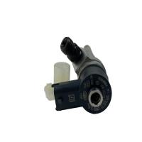 China BJ-Bus 1.4 T YN Diesel Engine Common Rail Injector Fuel Injector with Original Parts for sale