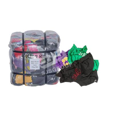 China Grade A T-shirt Mixed Color 100% Cotton Waste Rags Industrial Wiping Used Rags Coloured Singlet Wipers for sale