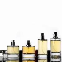 China 30 50ml Spray Perfume Bottle Buckle Thick Bottom Transparent Glass for sale