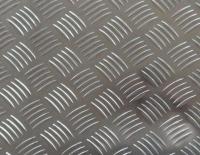 China Easy Processing Aluminum Tread Plate , Coil 5 Bar Chequered Embossed Aluminum Sheet Plate for sale