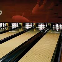 China Steel USBC Standard Bowling Equipment Synthetic Lane String Pinsetter Machine Pin Spotter for sale