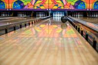 China 25m Entertainment Direct Bowling Alley Play Interactive Floor Games Amf Bowling Equipment for sale