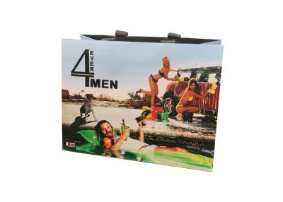 China Luxury Foldable Personalized Paper Shopping Bags Happy Holiday Style for sale