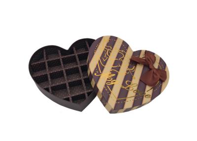 China Custom Heart Shaped Chocolate Presentation Boxes - 800g-1200g Cardboard, 1000pcs MOQ, OEM Printing Available for sale