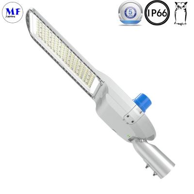 China 170lm/W 100W 150W 300W LED Street Light Waterproof Alu Housing Outdoor LED Parking Light For Roadway Highway for sale