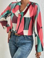 China Geometric Print Decal T Shirt Dacron Long Sleeve Top For Ladies for sale